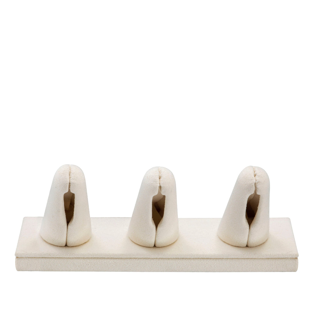 Suede 3 Ring Finger Display